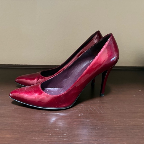 Stuart Weitzman | Shoes | Stuart Weitzman Shiny Red Heels | Poshmark